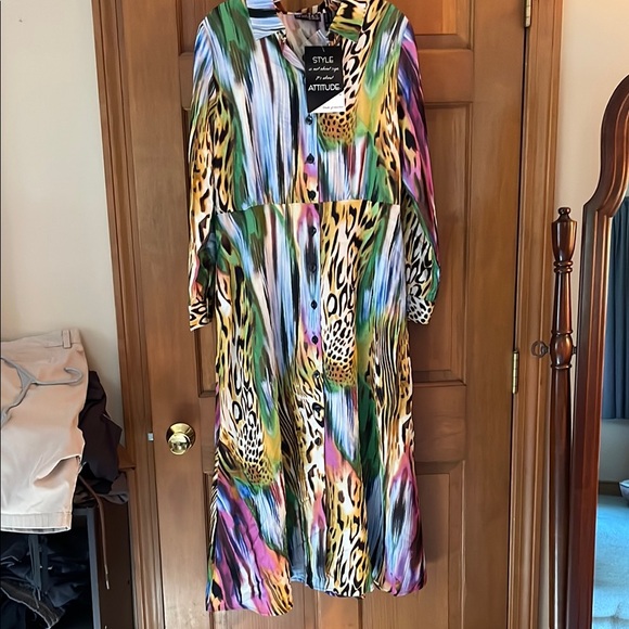 Attitudes by Renee | Dresses | Attitudes By Renee Vibrant Long Sleeve ...